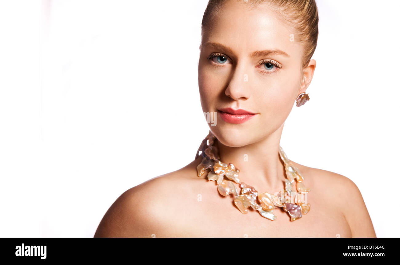 Female Beauty Model wearing jewellery Stock Photo - Alamy