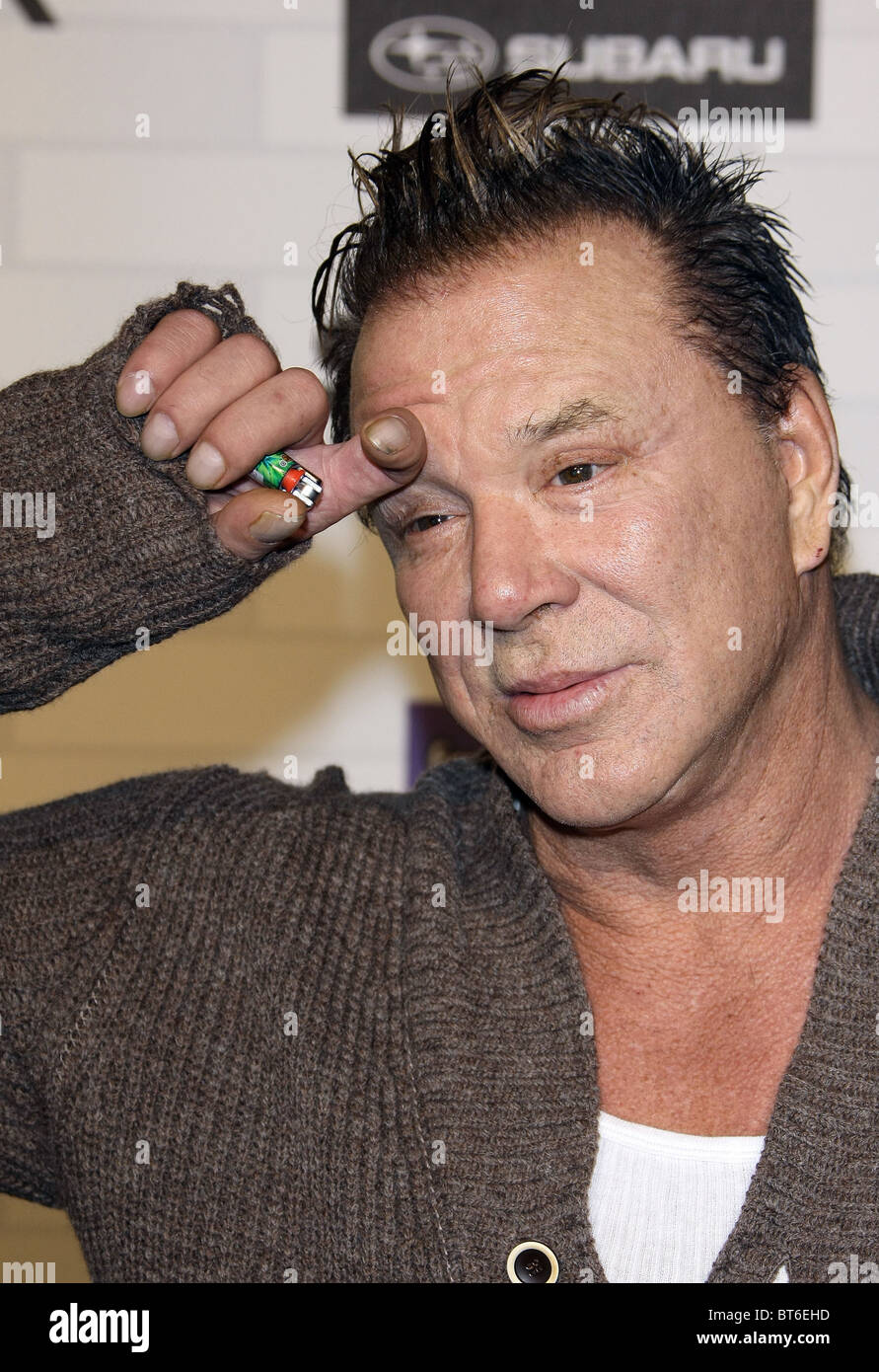 Mickey rourke 2010 hi-res stock photography and images - Alamy