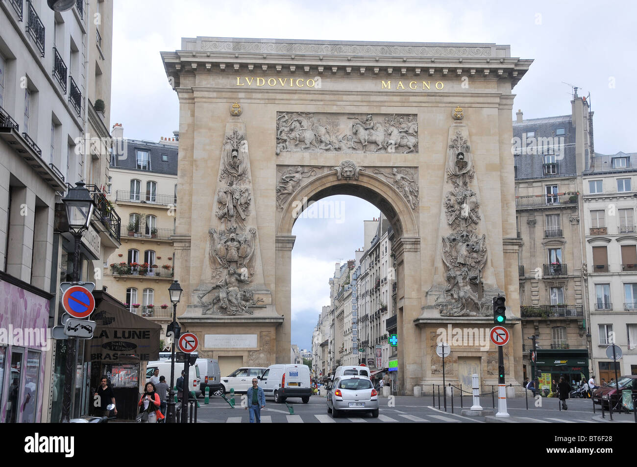 St denis of paris hi-res stock photography and images - Alamy