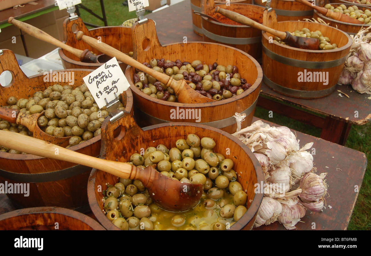 Olive display hi-res stock photography and images - Alamy