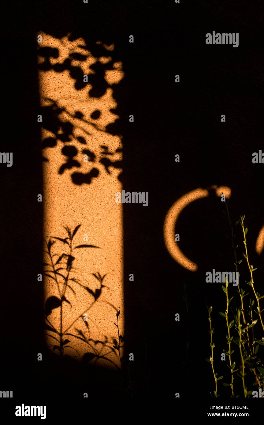 Creative shadows hi-res stock photography and images - Alamy