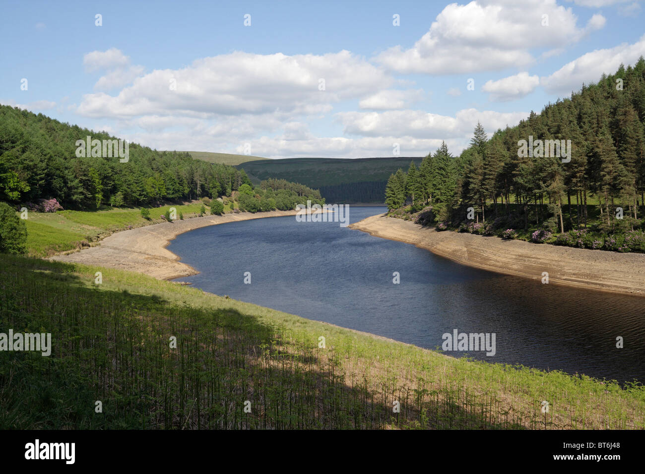 Low water in Howden Reservoir, Derbyshire England, Peak District ...