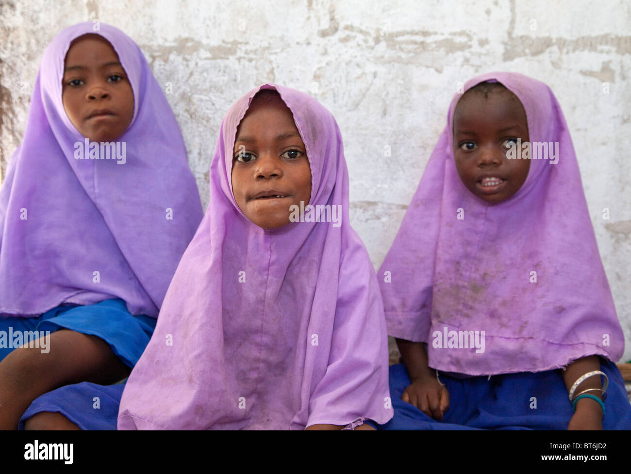 Jambiani, Zanzibar, Tanzania. Muslim Schoolgirls Stock Photo - Alamy