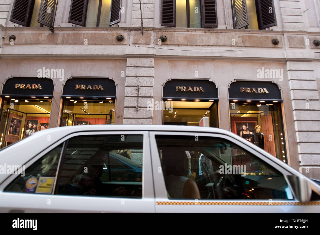 Condotti Prada fashion shop shopping Rome street store shop window ...