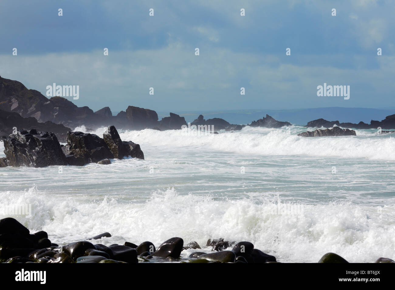 Atlantic from "Welcombe Mouth" on the North Devon Coast. Seascape ...