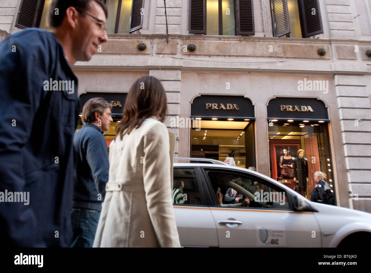 Condotti Prada fashion shop shopping Rome street store shop window ...