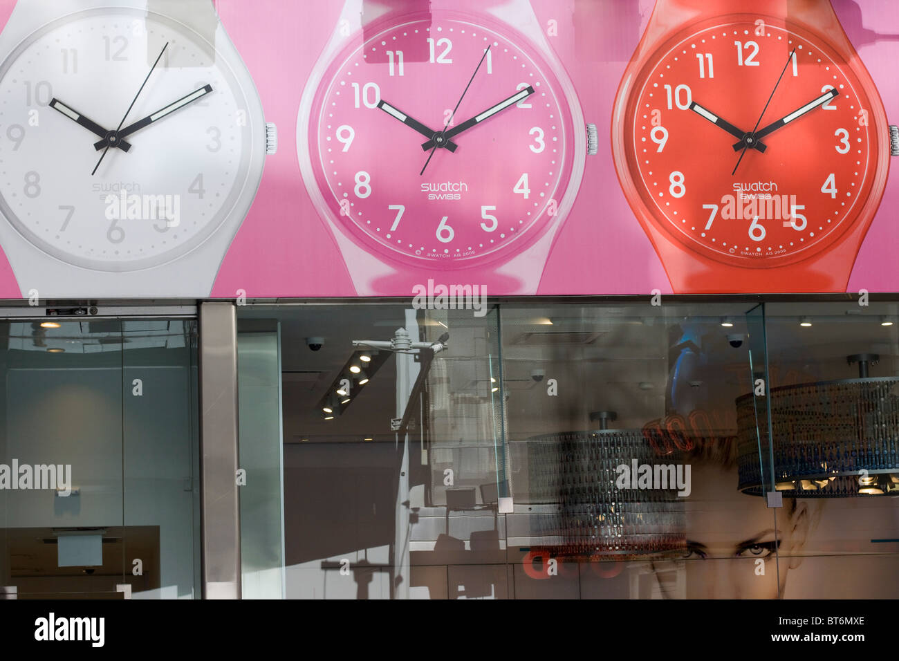 World Clocks High Resolution Stock Photography and Images - Alamy
