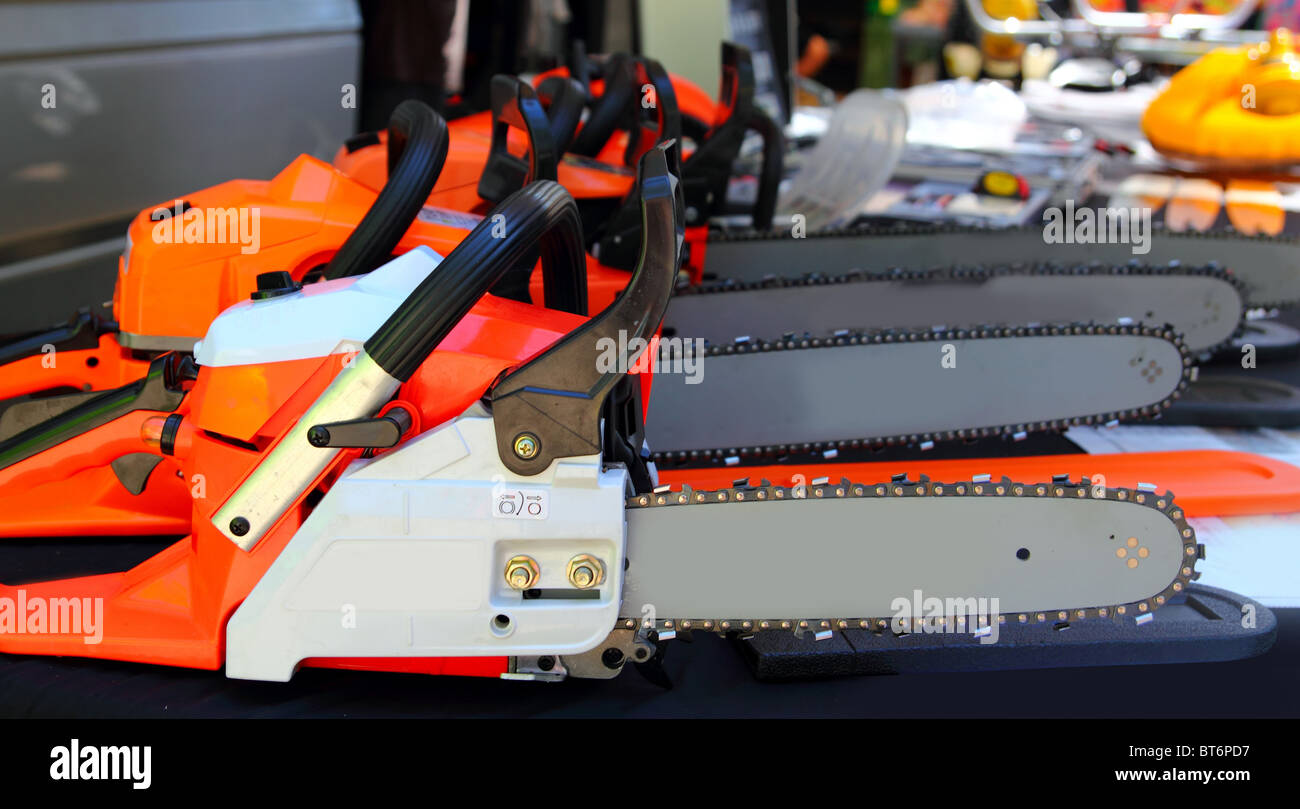 Power tools shop hi-res stock photography and images - Alamy