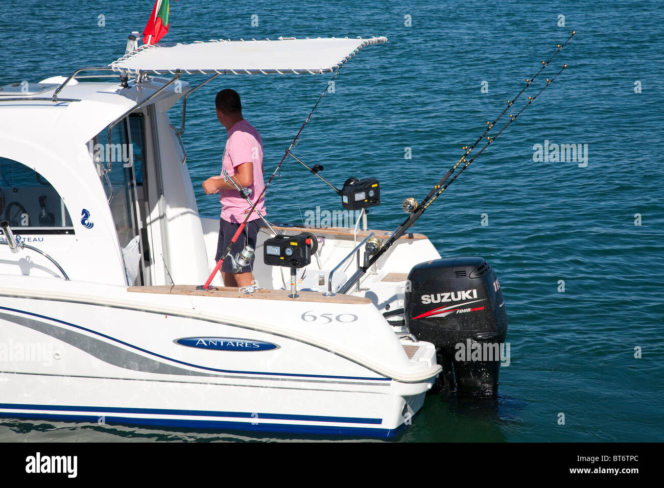 Preparing to go fishing Stock Photo - Alamy