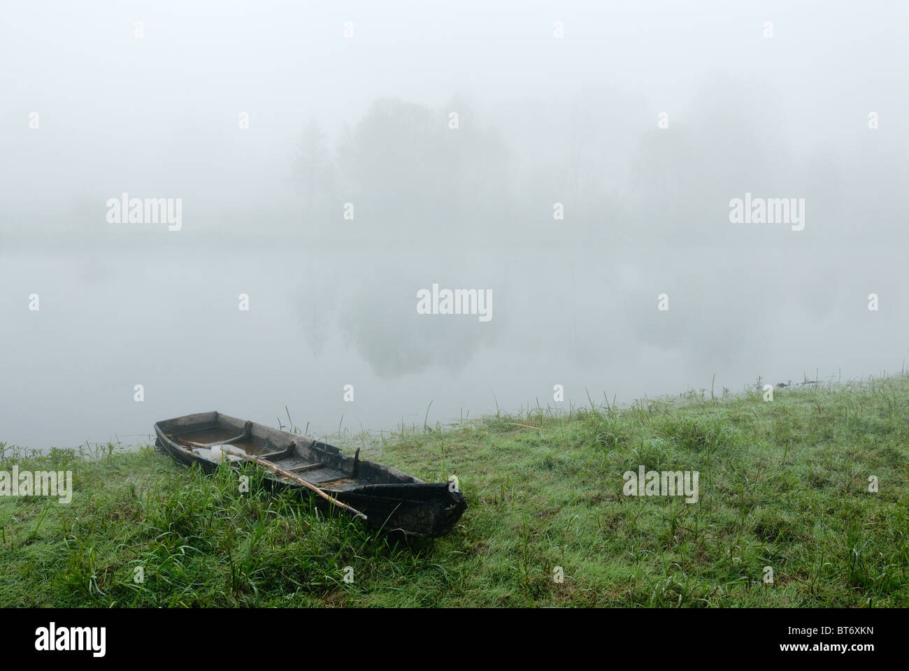 Rising river mist hi-res stock photography and images - Alamy