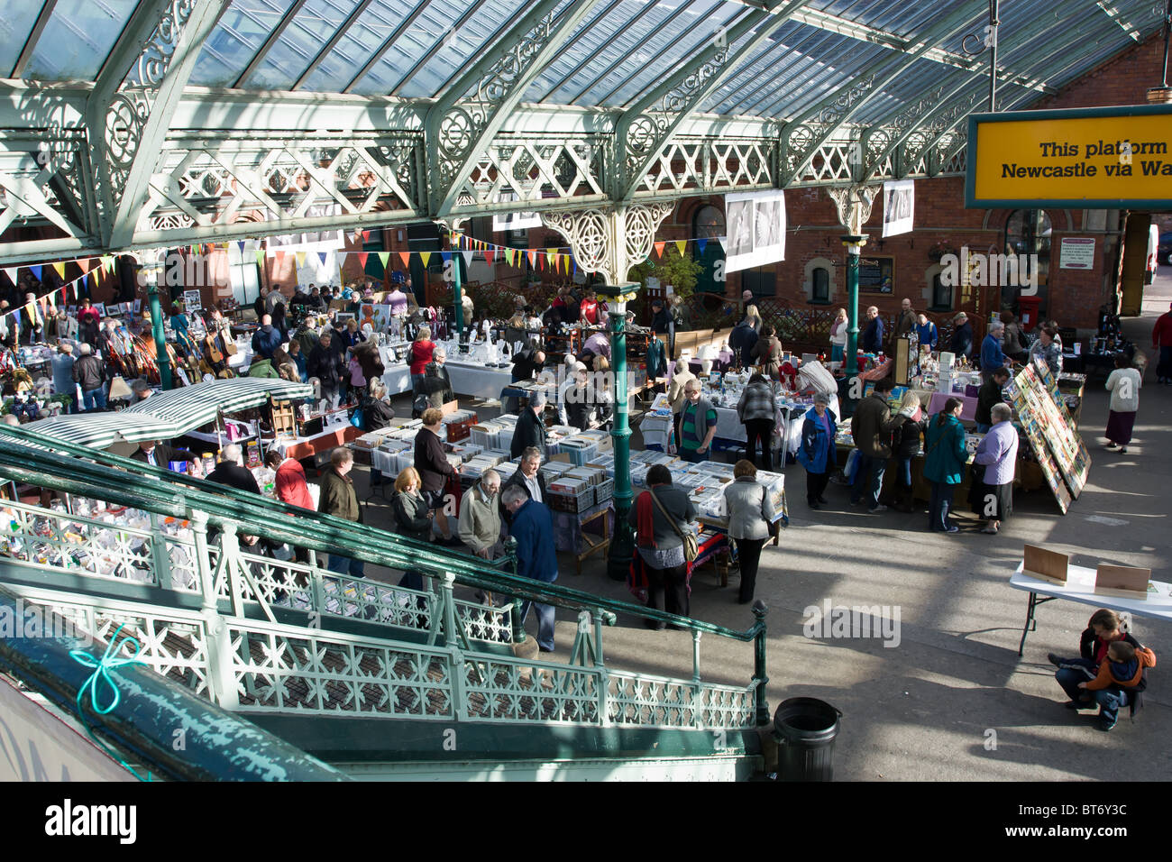 Tynemouth station hi-res stock photography and images - Alamy