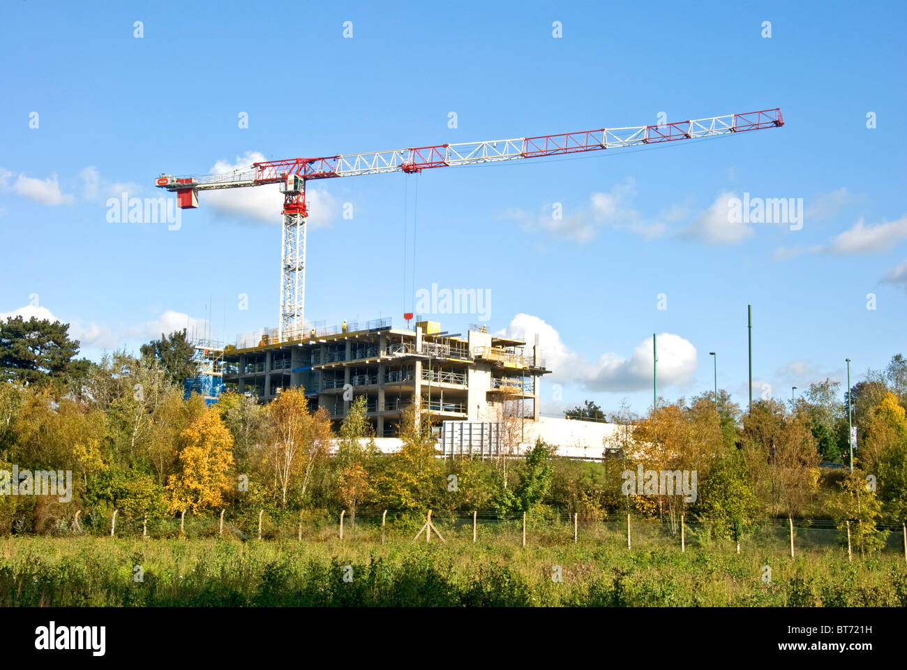 Crane on building hi-res stock photography and images - Alamy