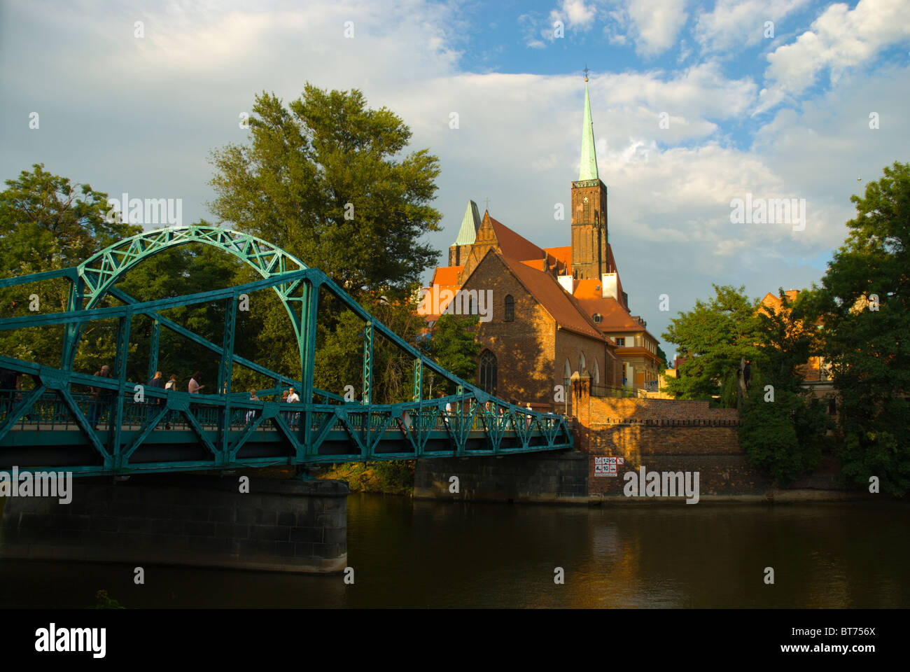Most Tumski bridge to Ostrow Tumski (Cathedral Island) Wroclaw Silesia ...