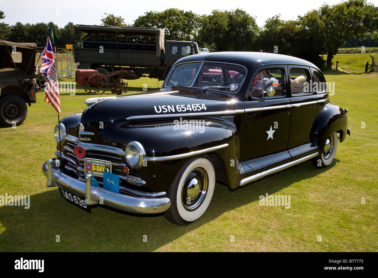Classic Plymouth saloon in US Navy livery at the Muckleburgh Military ...