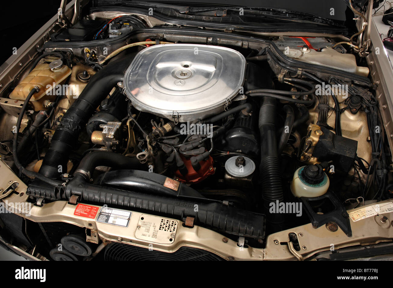 Mercedes Benz 560 SEC 1990 Stock Photo - Alamy