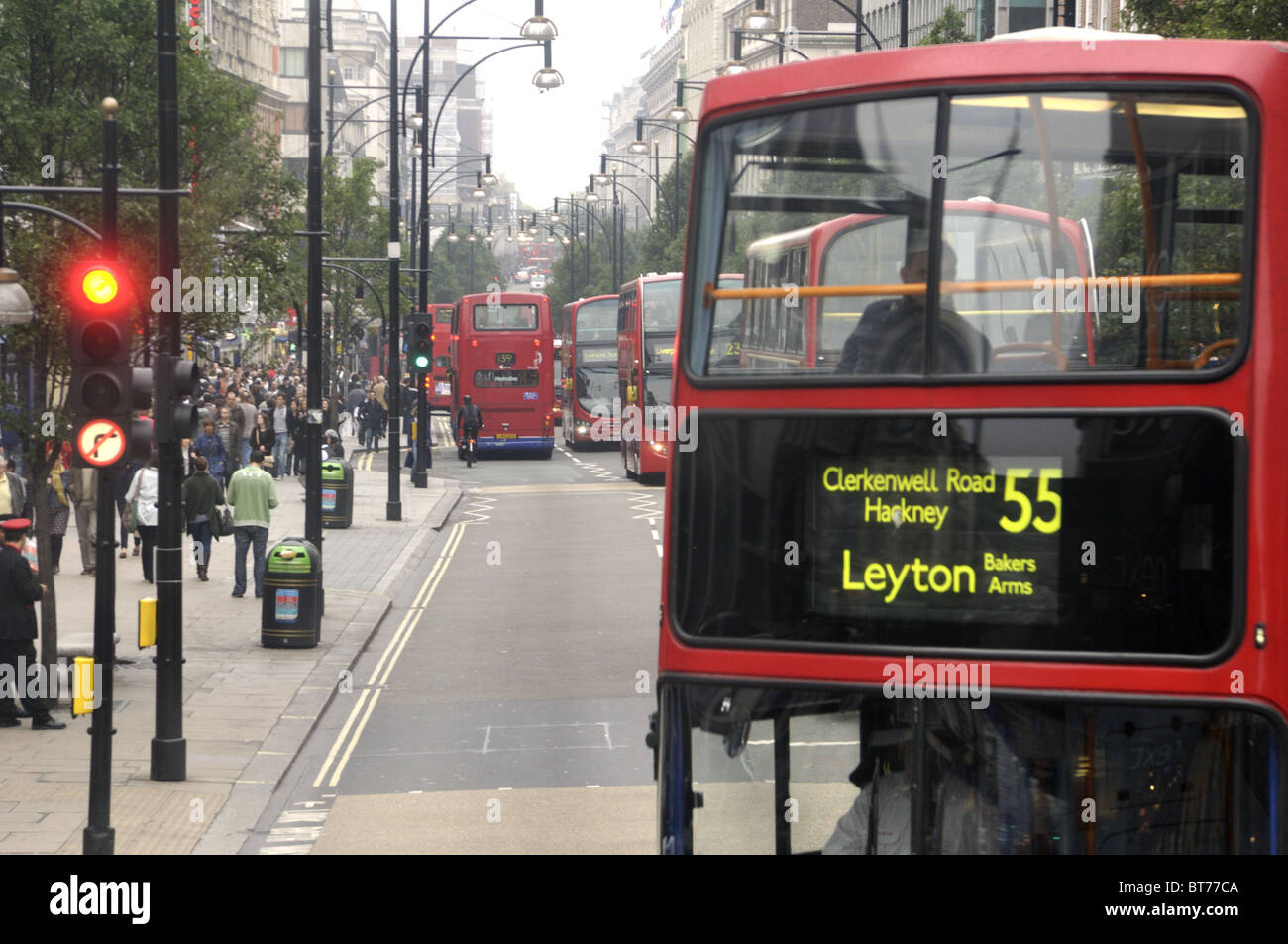 Uk crowded busy buses hi-res stock photography and images - Alamy