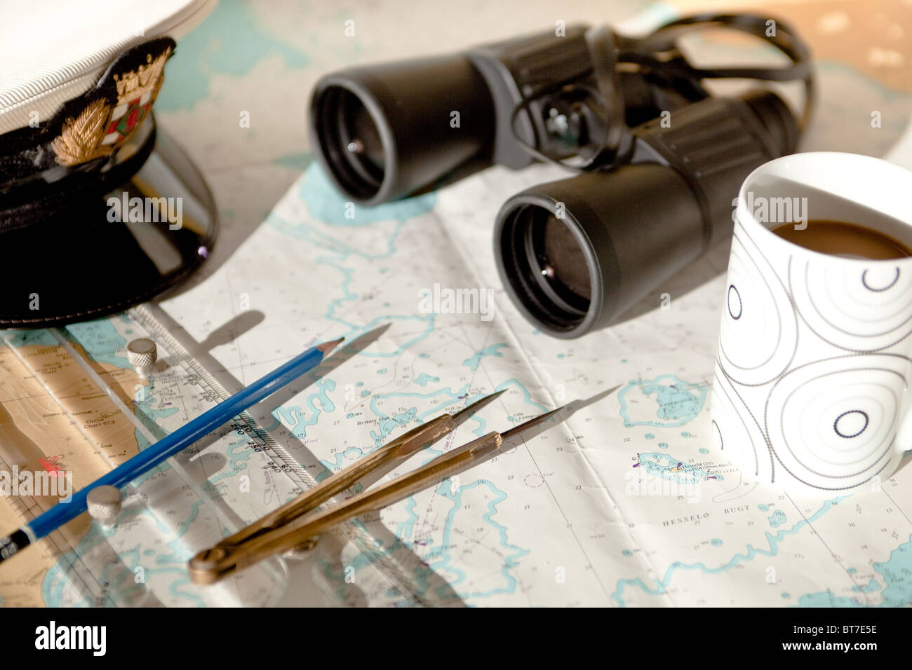 Sea lanes map of world hi-res stock photography and images - Alamy