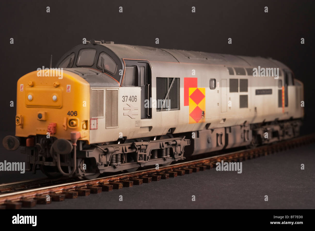 Class 37 Diesel Locomotive, The Saltire Society, BR Railfreight ...