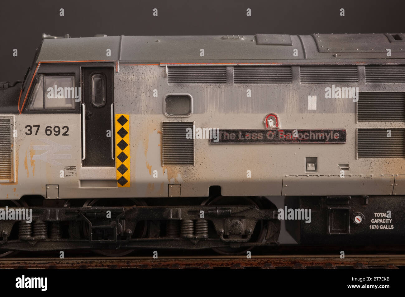Class 37 Diesel Locomotive, The Lass O’ Ballochmyle, BR Railfreight ...