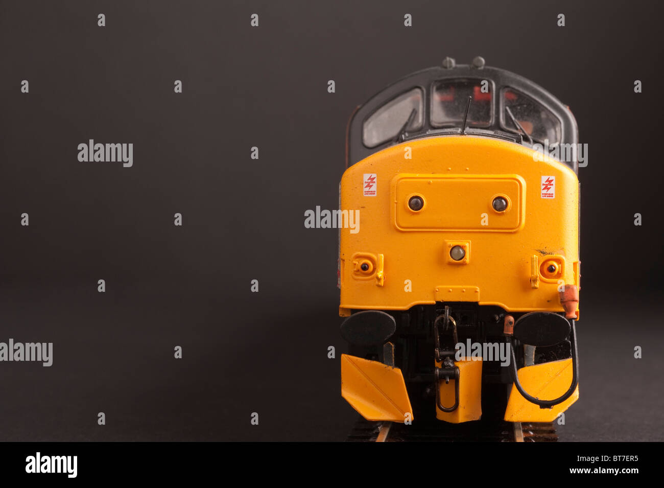 Class 37 Diesel Locomotive, Front View with Snowploughs and Pipework ...