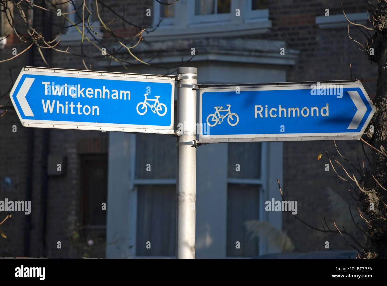 cycle signs with directions for twickenham and whitton, and richmond ...