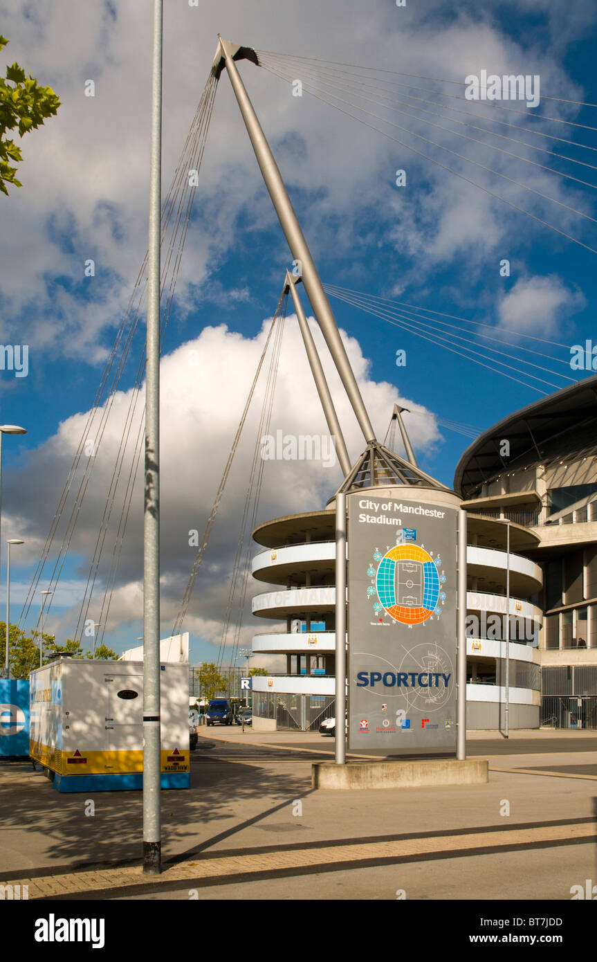 Suspend suspended ramp hi-res stock photography and images - Alamy