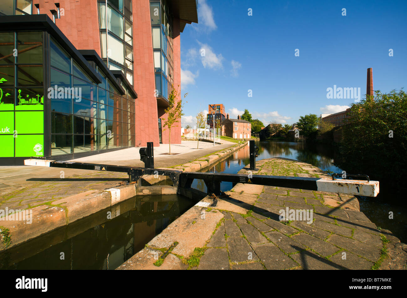 The Islington Wharf apartment block by Lock 1 of the Ashton Canal ...