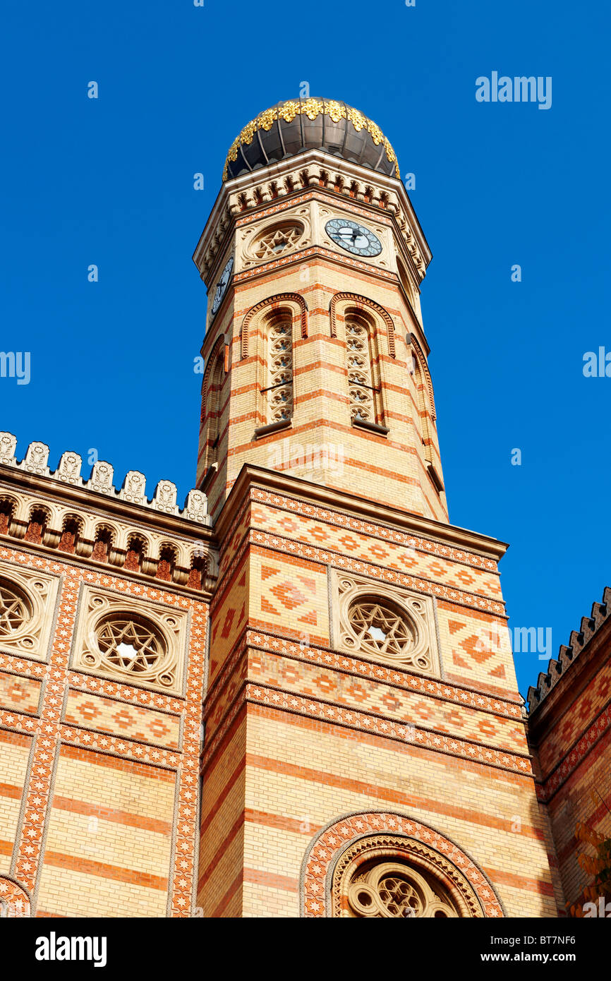 Neolog hi-res stock photography and images - Alamy