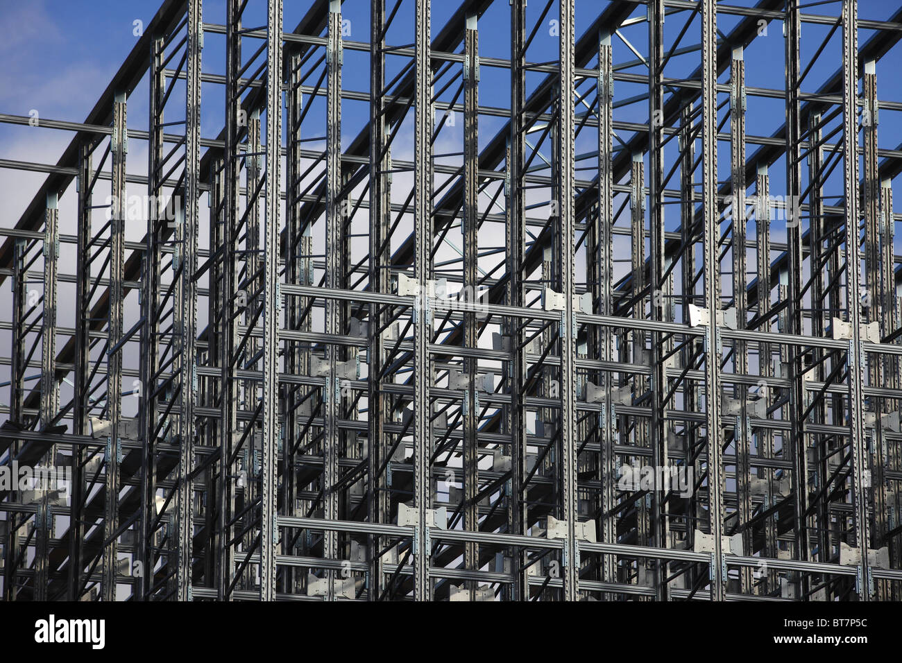 The steel shell of a building under construction Stock Photo - Alamy
