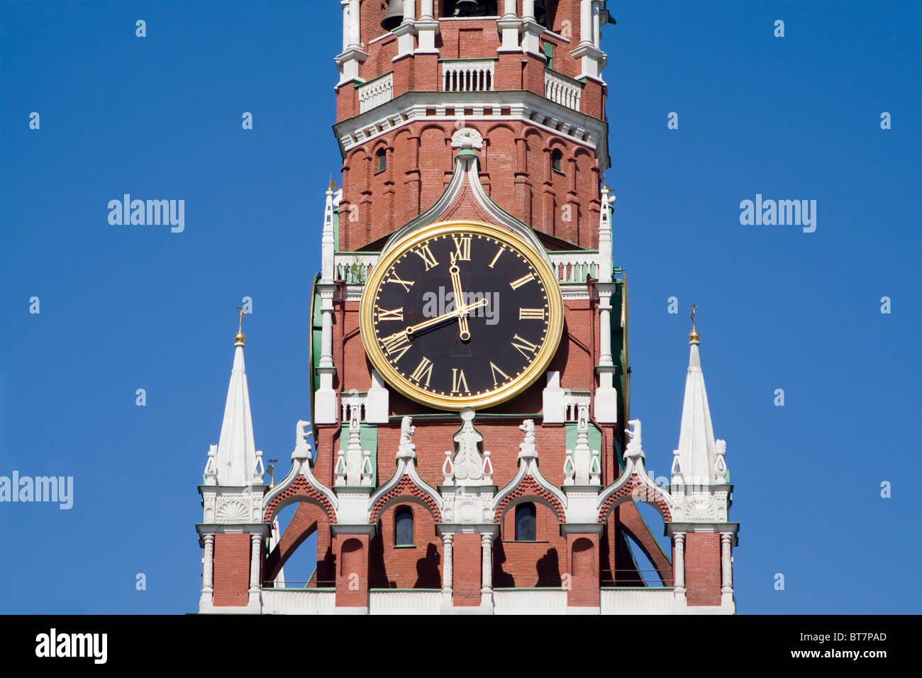 Clock on the Kremlin tower in Moscow Stock Photo - Alamy