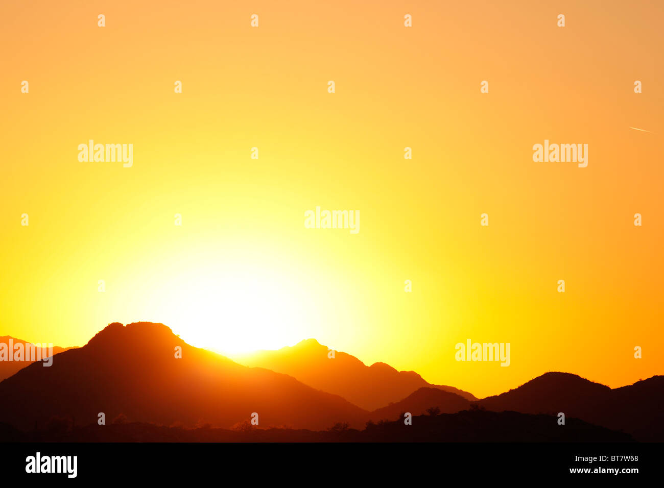 Colorful arizona sunset hi-res stock photography and images - Alamy