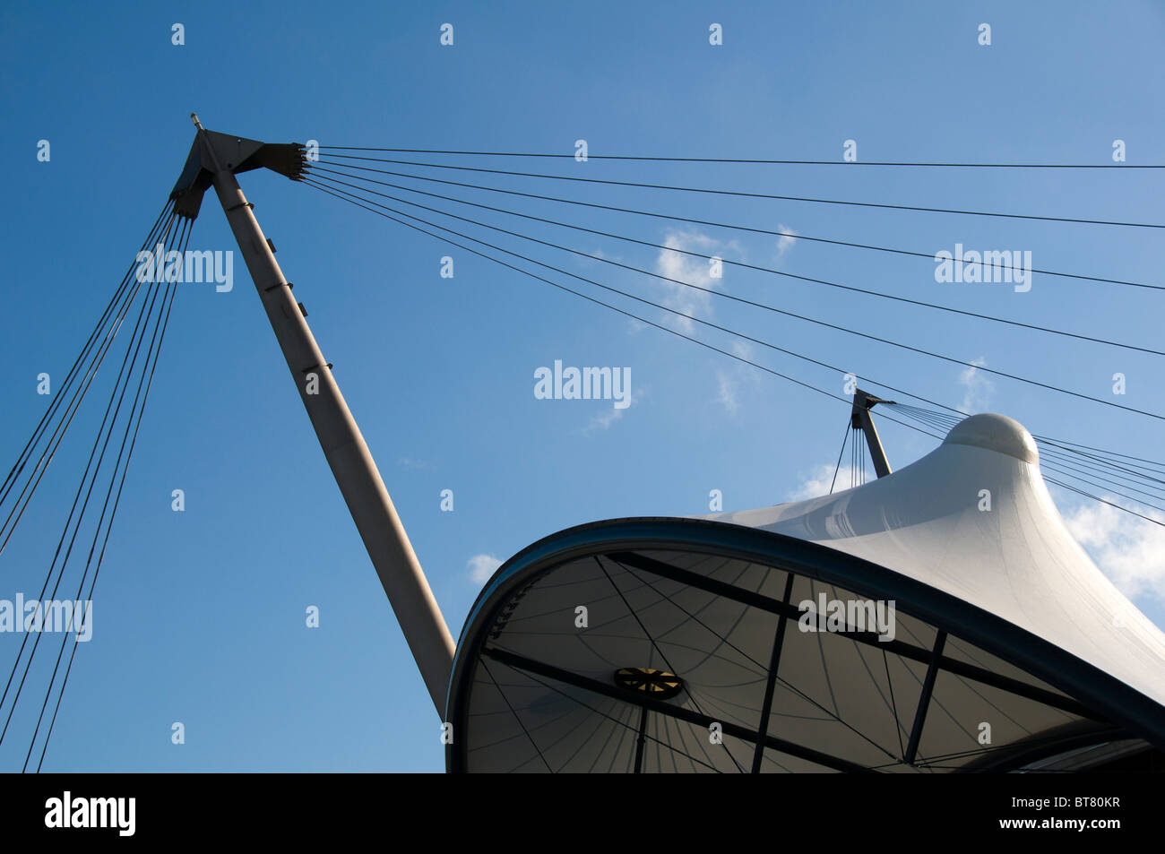 Display panel cover and stadium roof supporting beam and cables at the ...