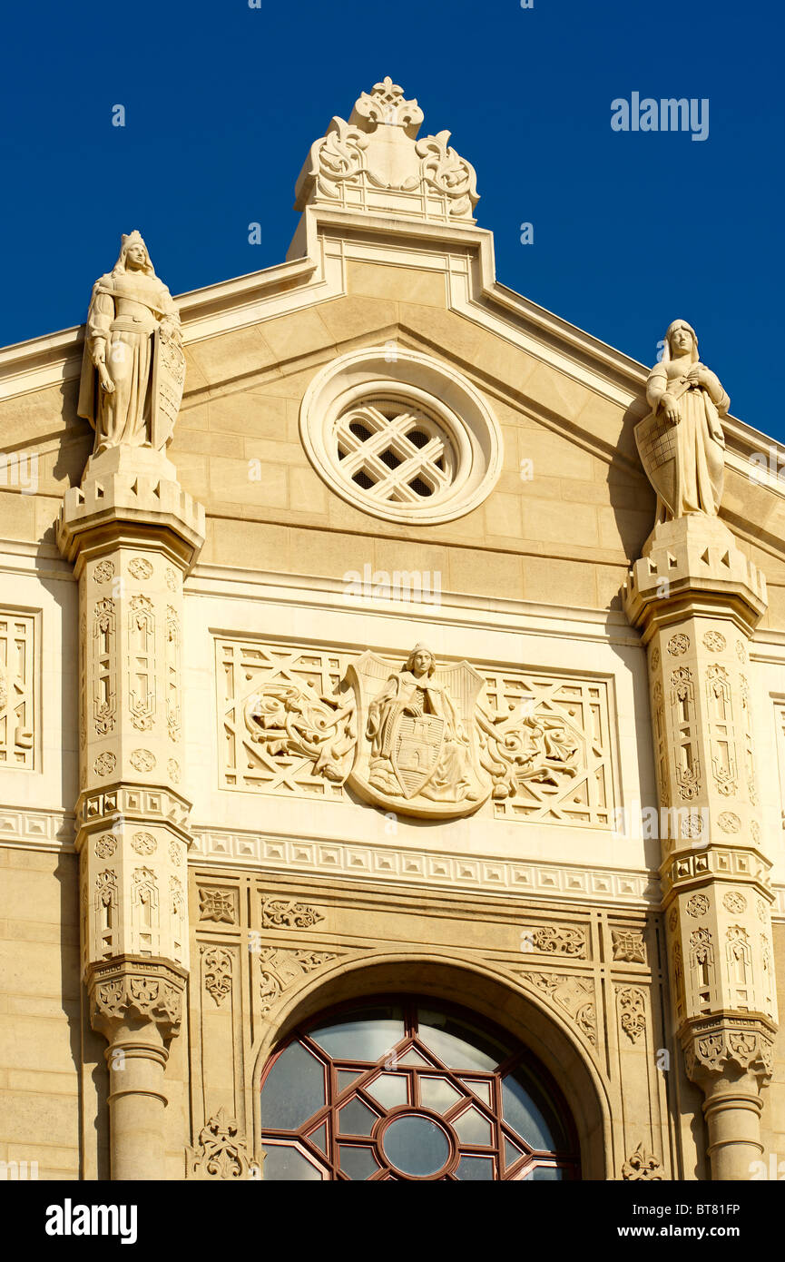 The Romantic style Vigado Concert Hall (Vigadó) designed by Frigyes ...