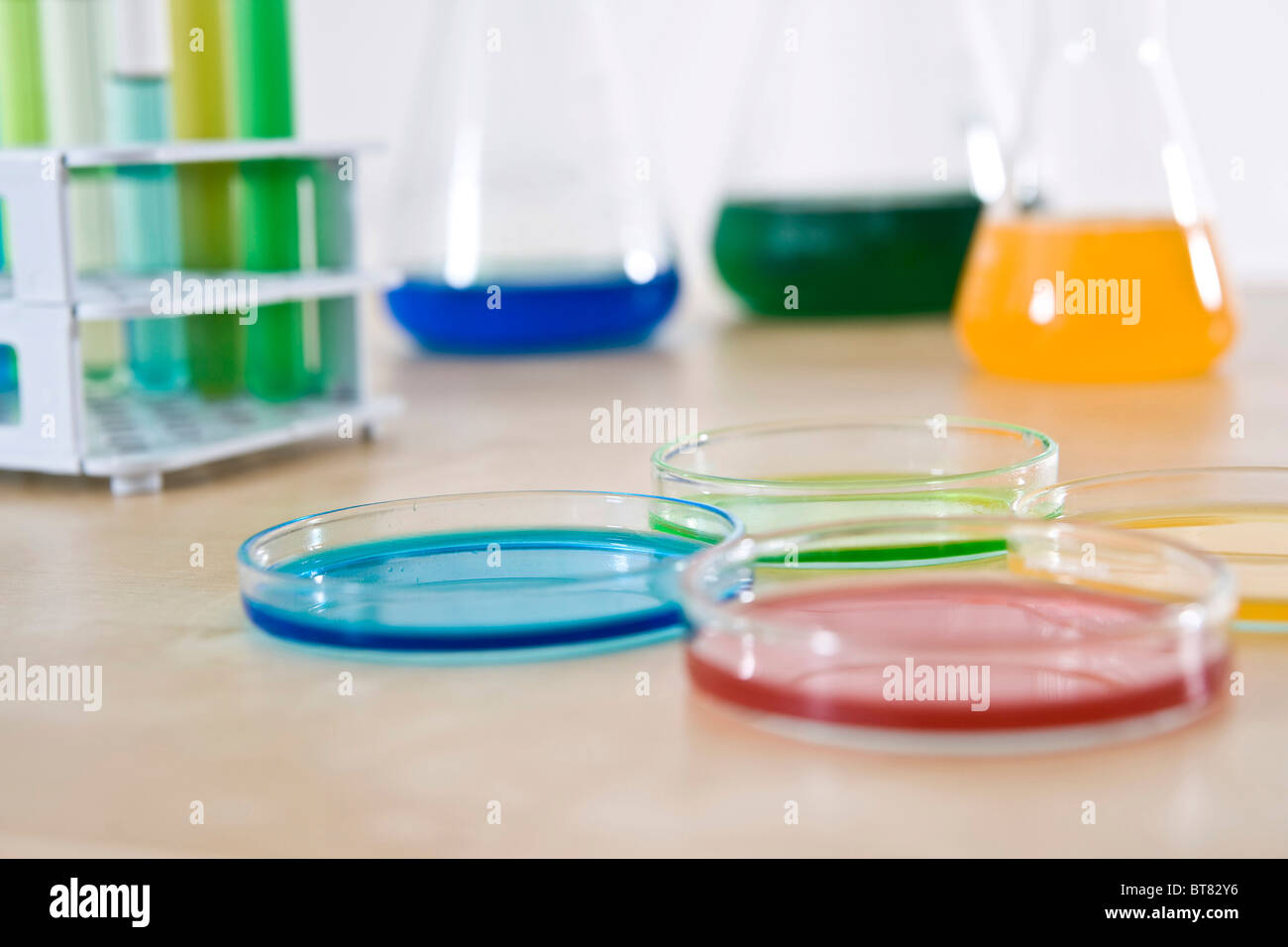 Laboratory utensils hi-res stock photography and images - Alamy