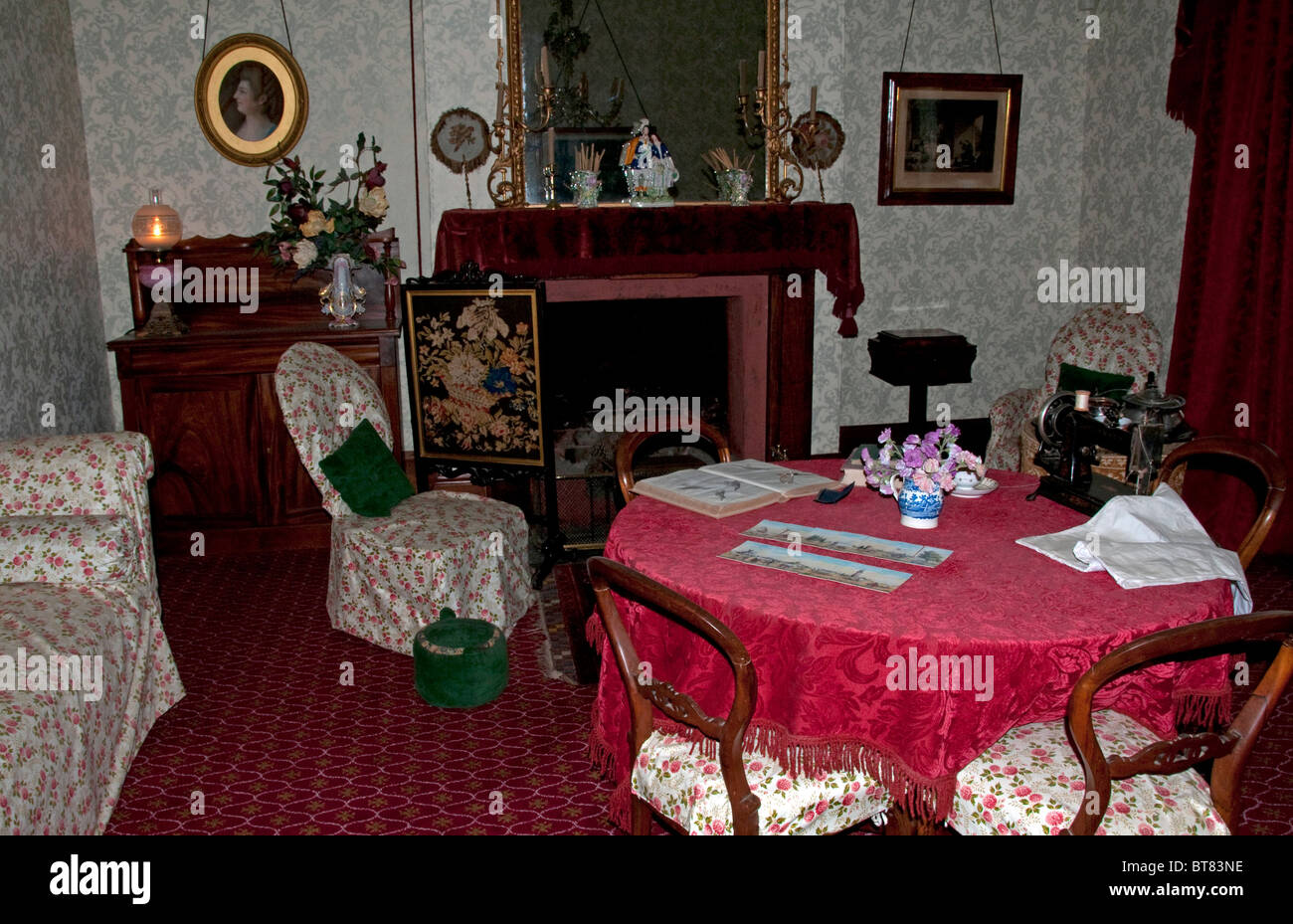Dining Room in the Commandants House, Port Arthur Historic Site ...