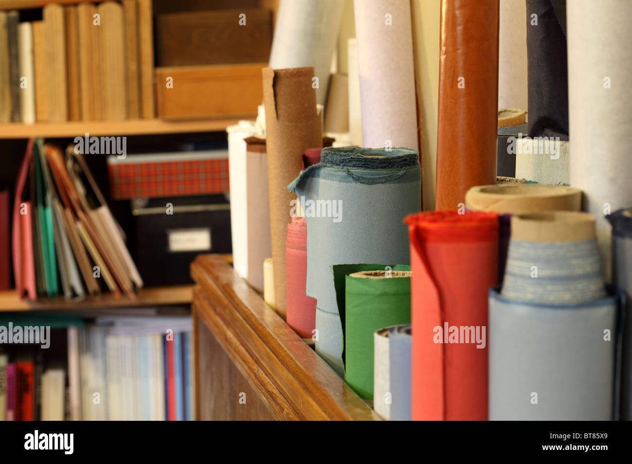 Binding a book bindery workshop Stock Photo - Alamy