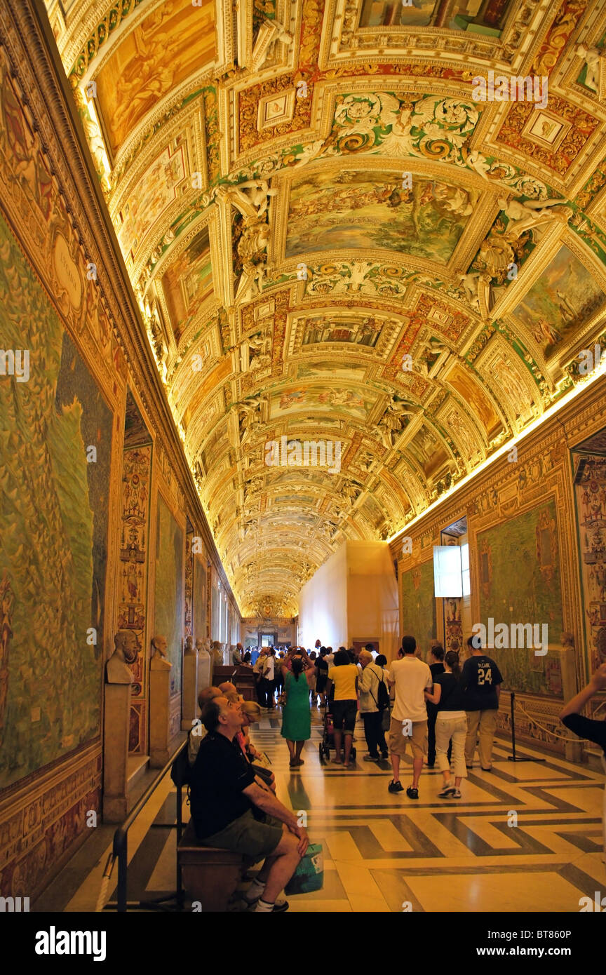 Vatican city map hi-res stock photography and images - Alamy