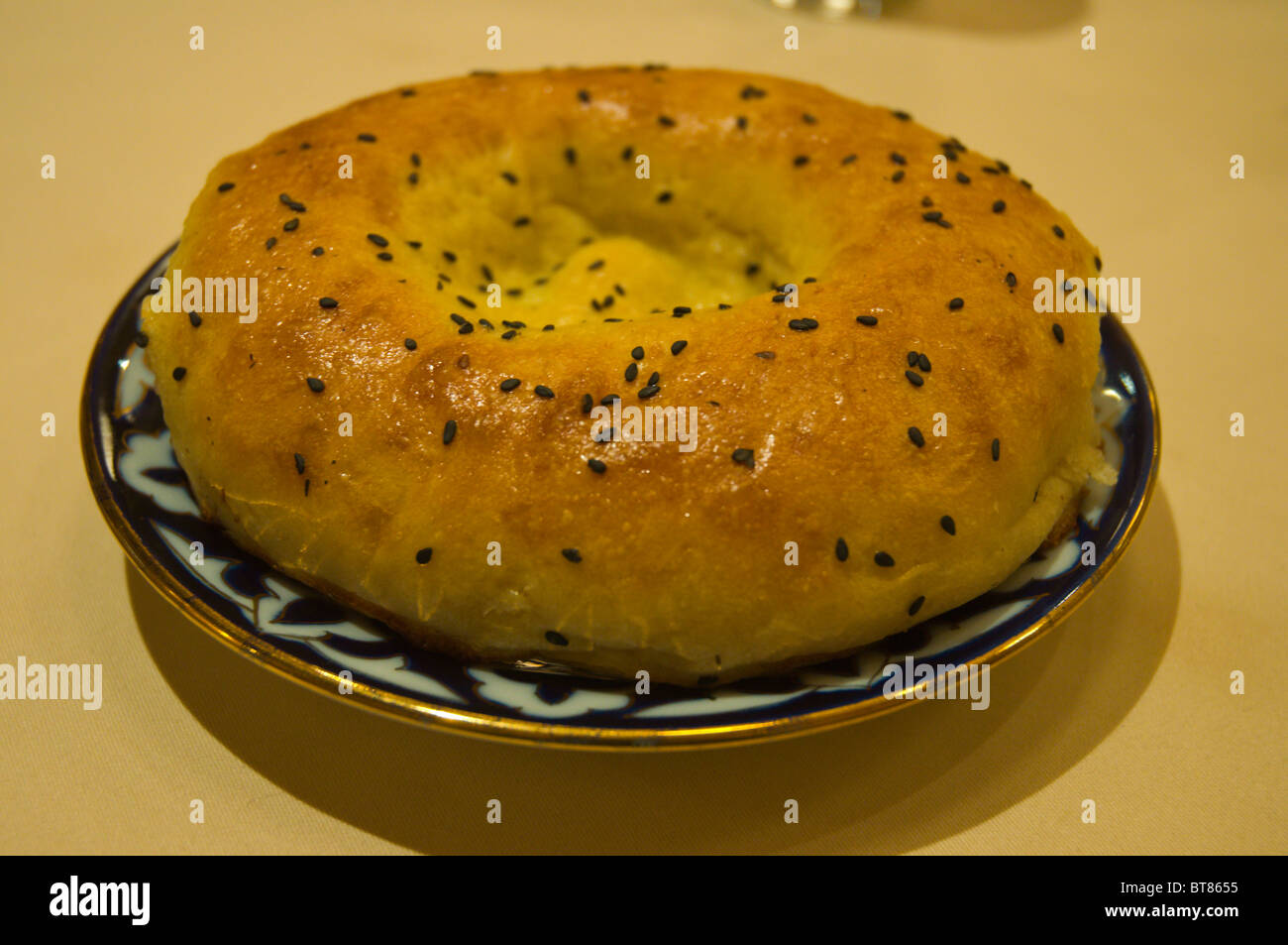 Uzbek bread hi-res stock photography and images - Alamy