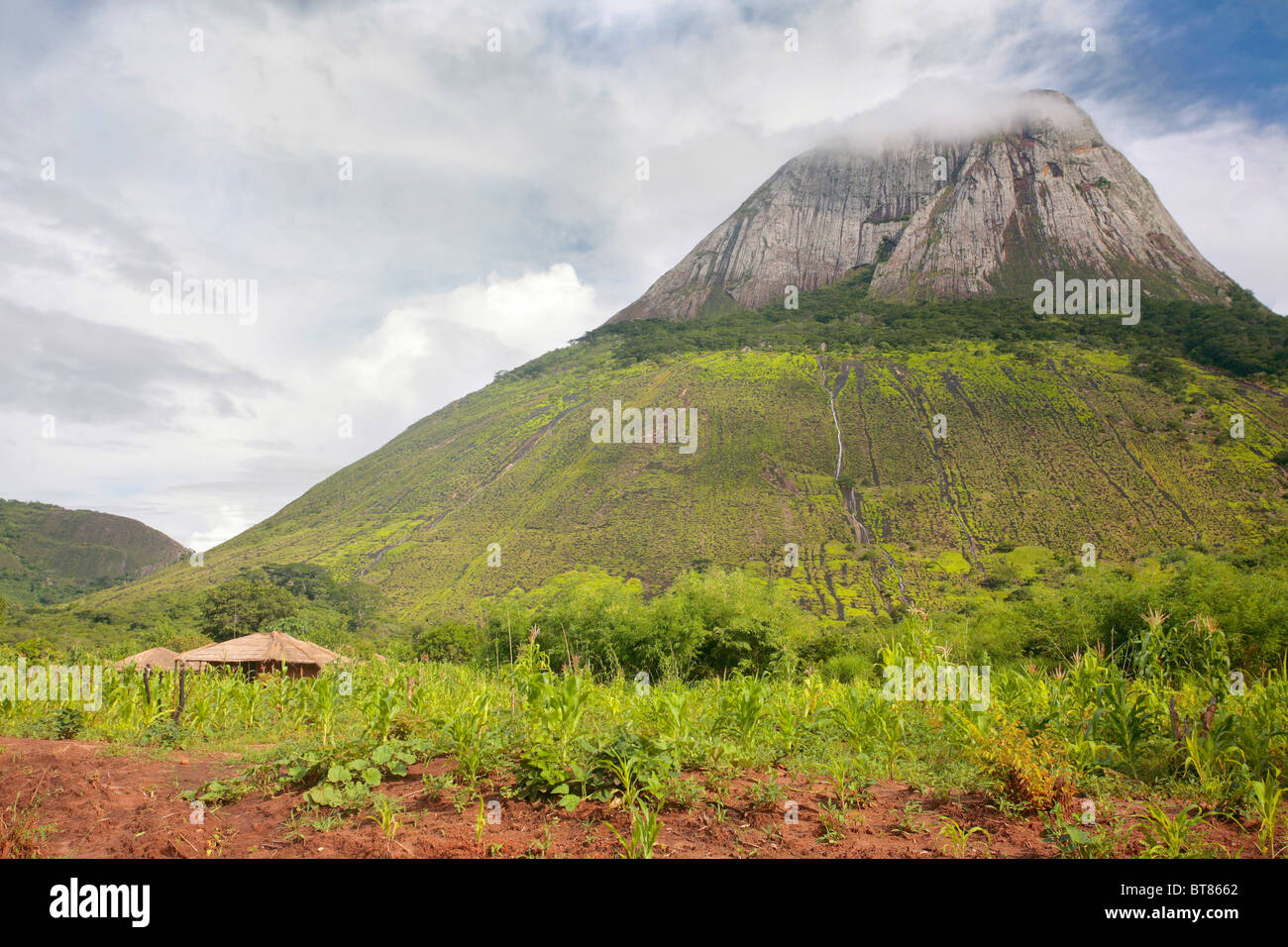 Inselberg hi-res stock photography and images - Alamy