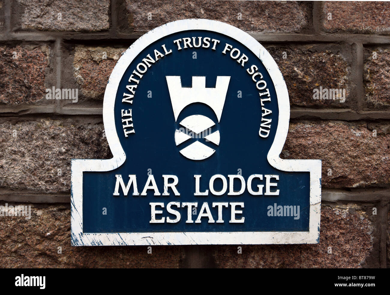 Mar lodge estate sign hi-res stock photography and images - Alamy