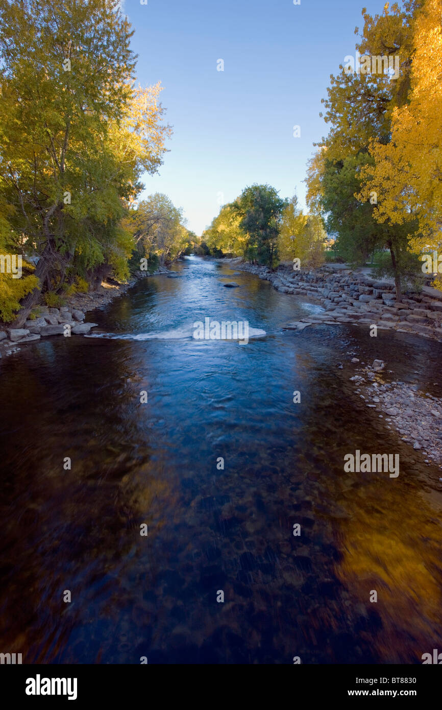Autumn view of fall colors along the Arkansas River in the small ...