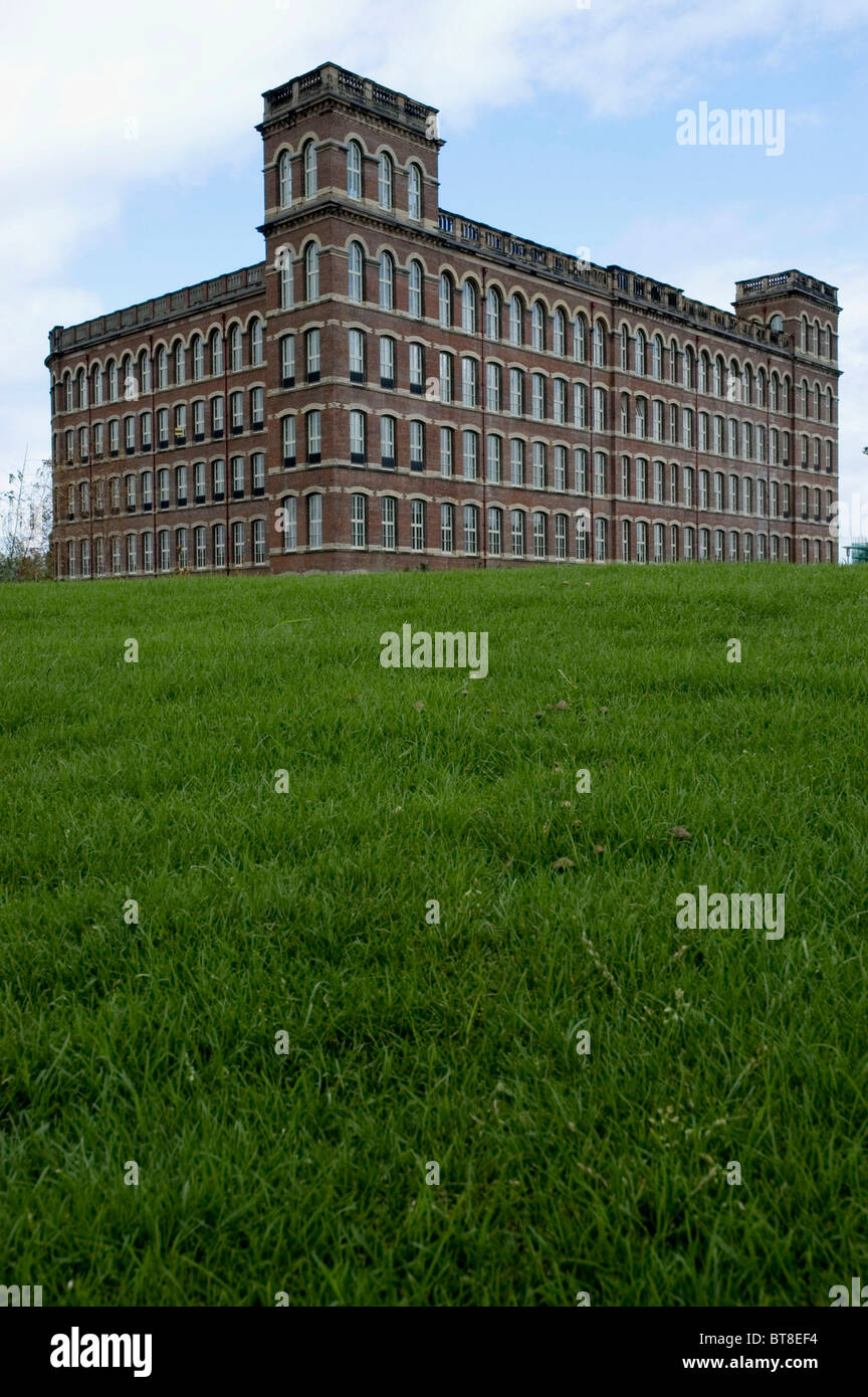 Anchor mill paisley hi-res stock photography and images - Alamy
