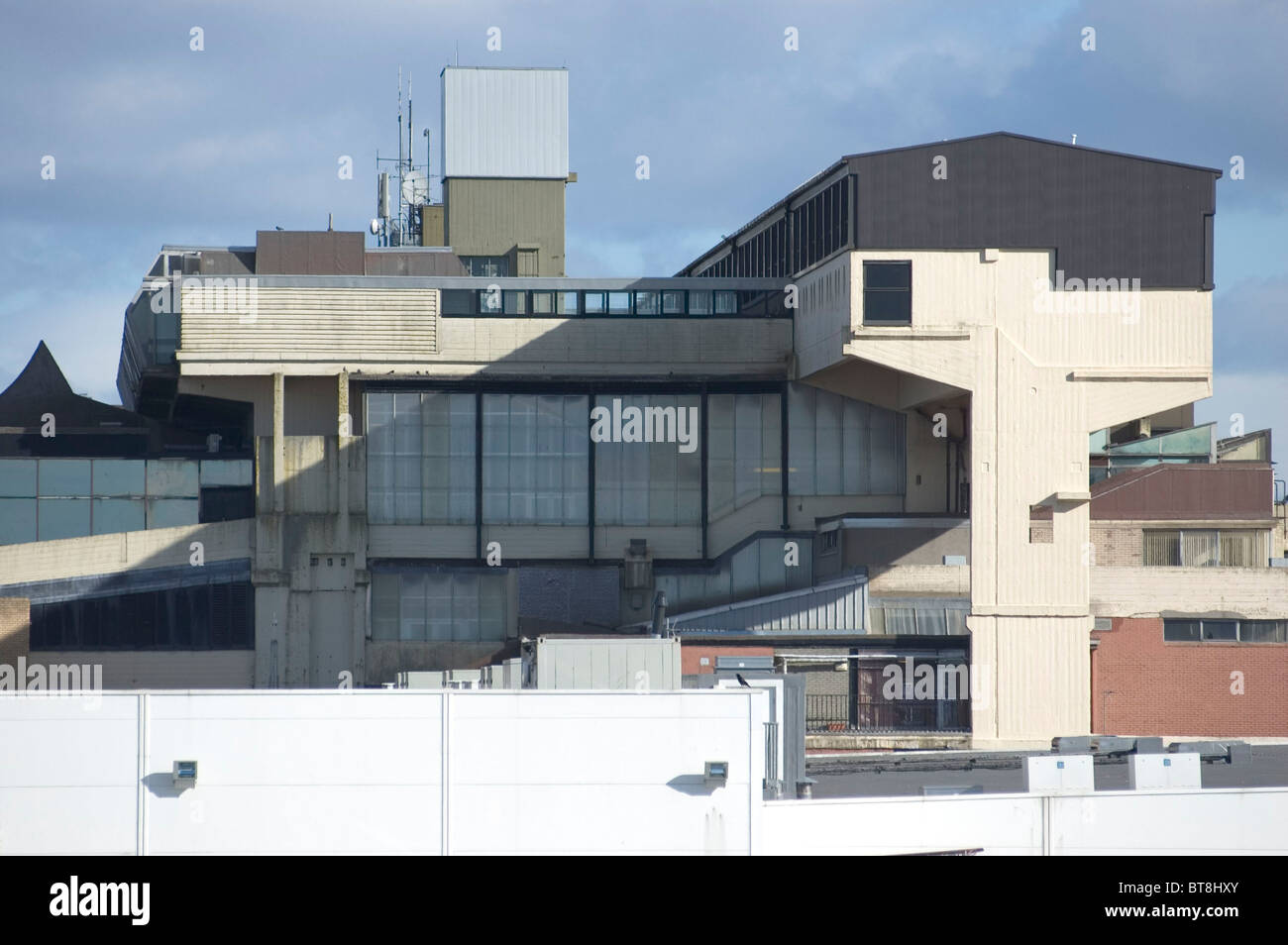 Cumbernauld shopping centre hi-res stock photography and images - Alamy