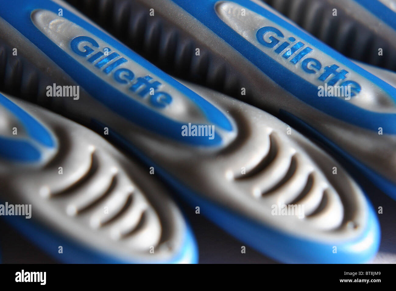 Gillette razors hi-res stock photography and images - Alamy