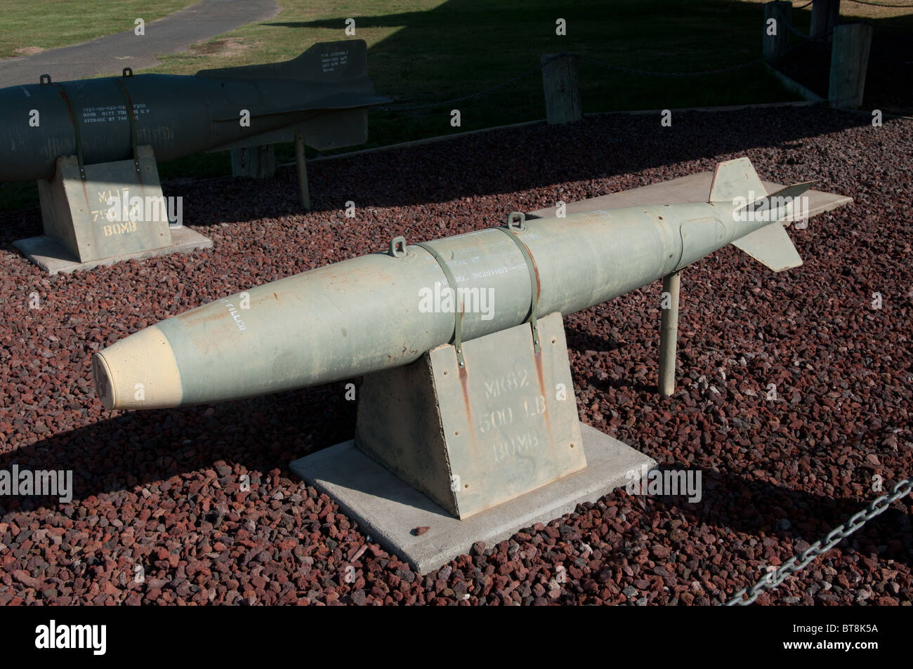 500 pound bomb hi-res stock photography and images - Alamy
