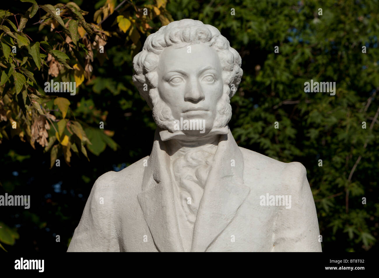 Alexander poet novelist statue russia russian hi-res stock photography ...