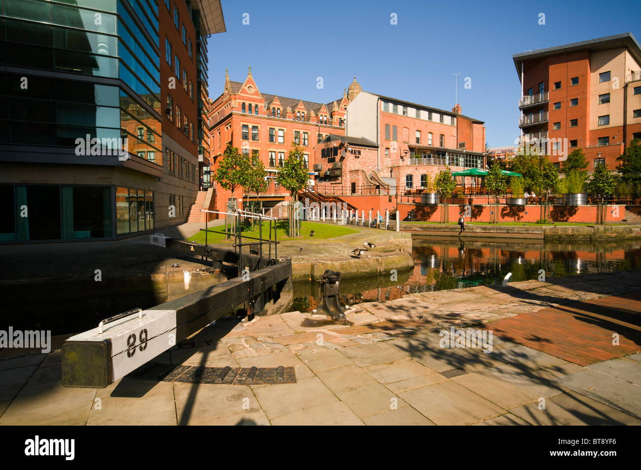 Lock 89, Tib Lock, on the Rochdale Canal near Manchester city centre ...