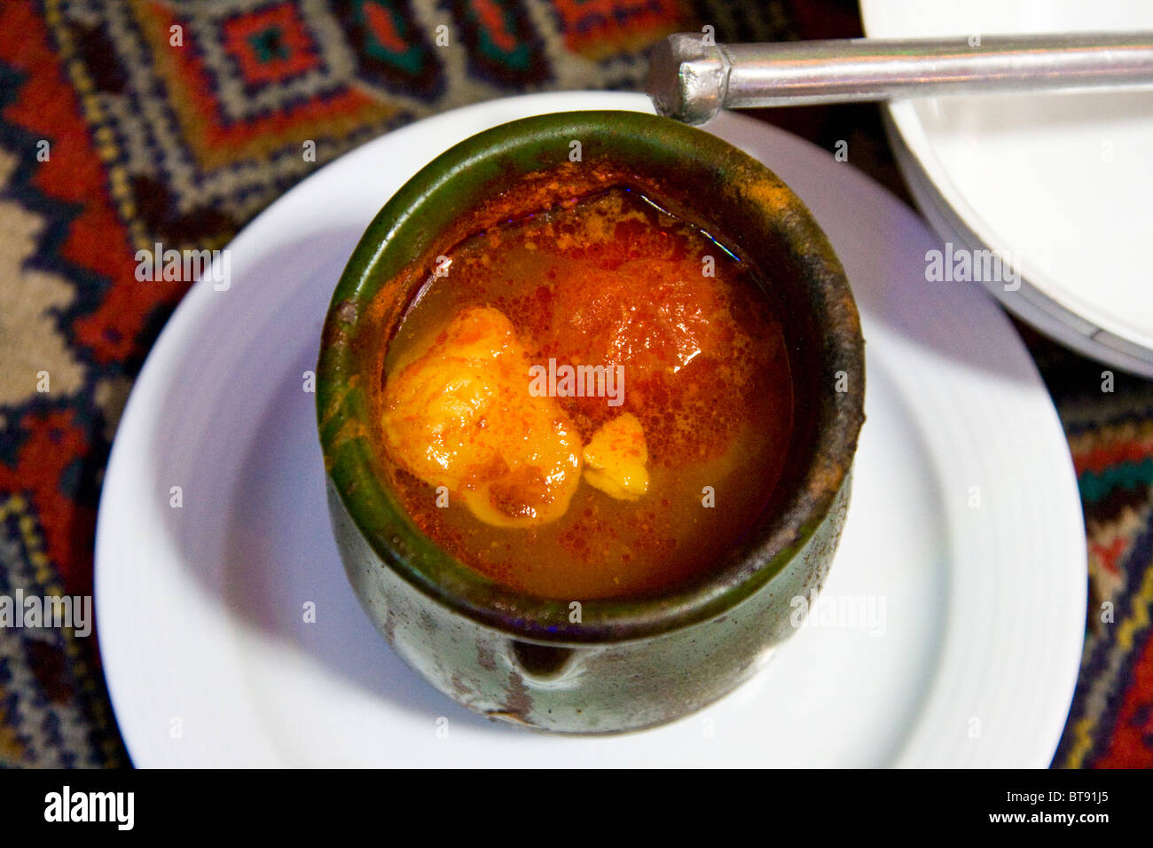 Dizi restaurant hi-res stock photography and images - Alamy