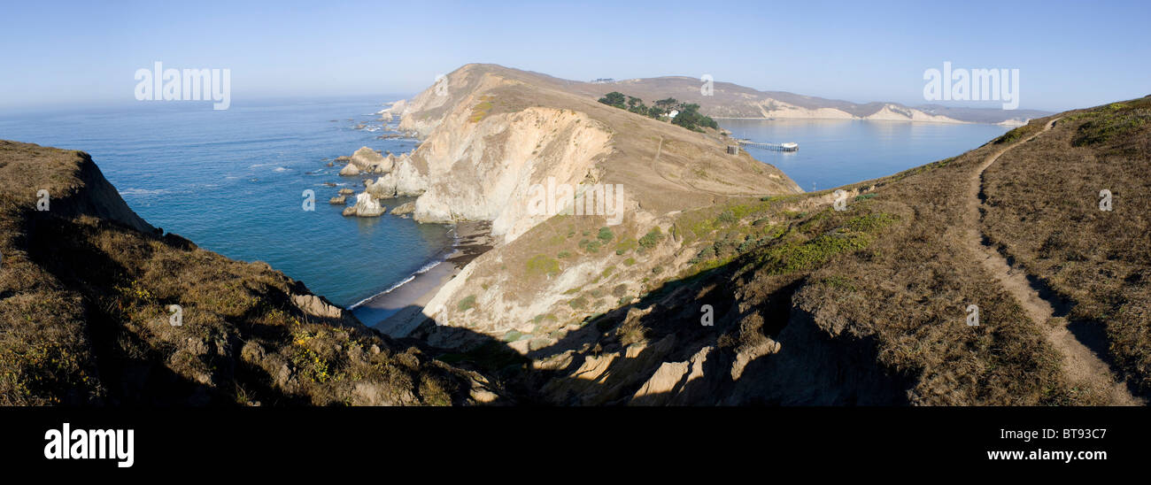 Chimney Rock hiking trail, Point Reyes National Seashore, California ...