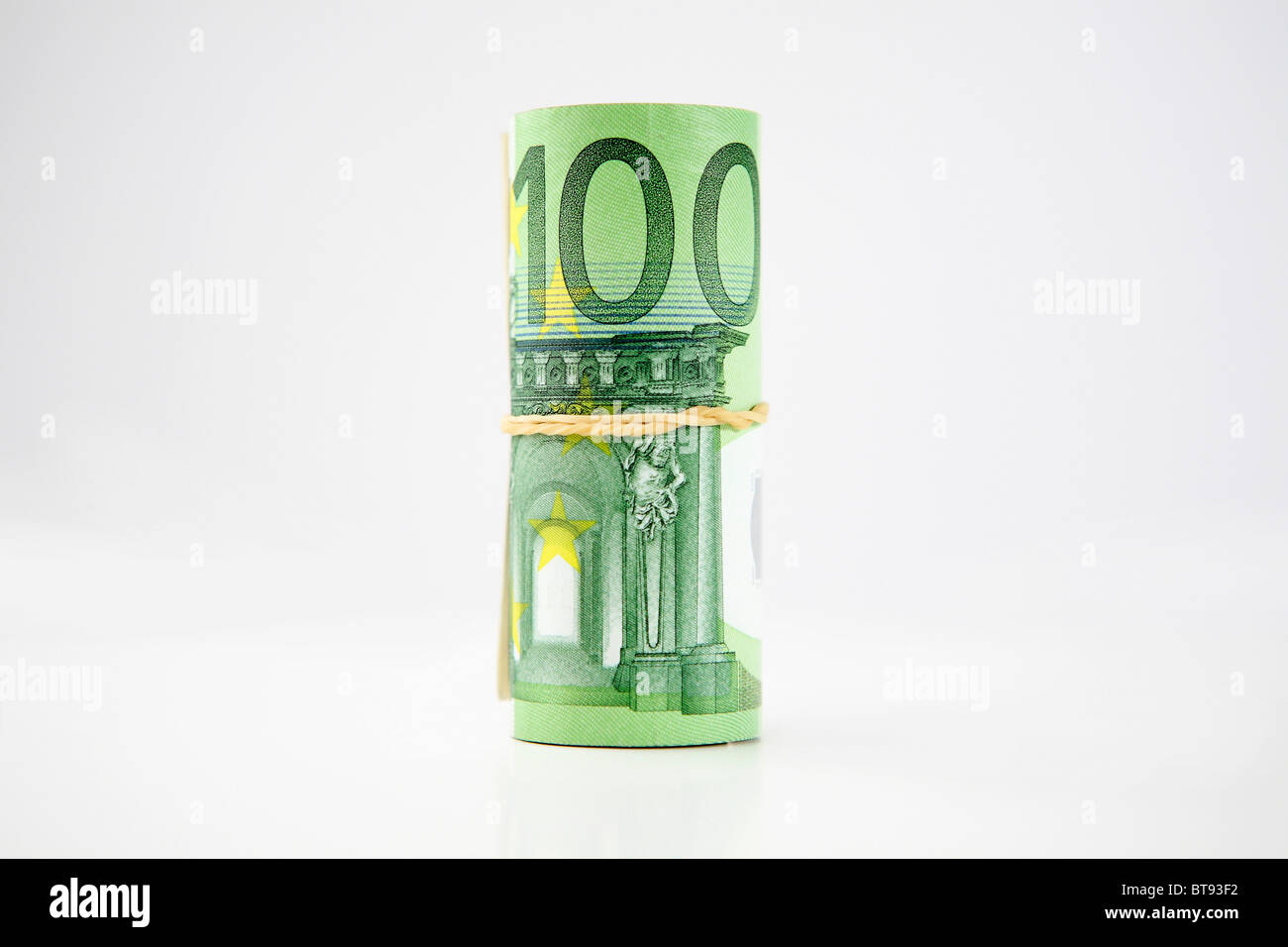100 euros hi-res stock photography and images - Alamy